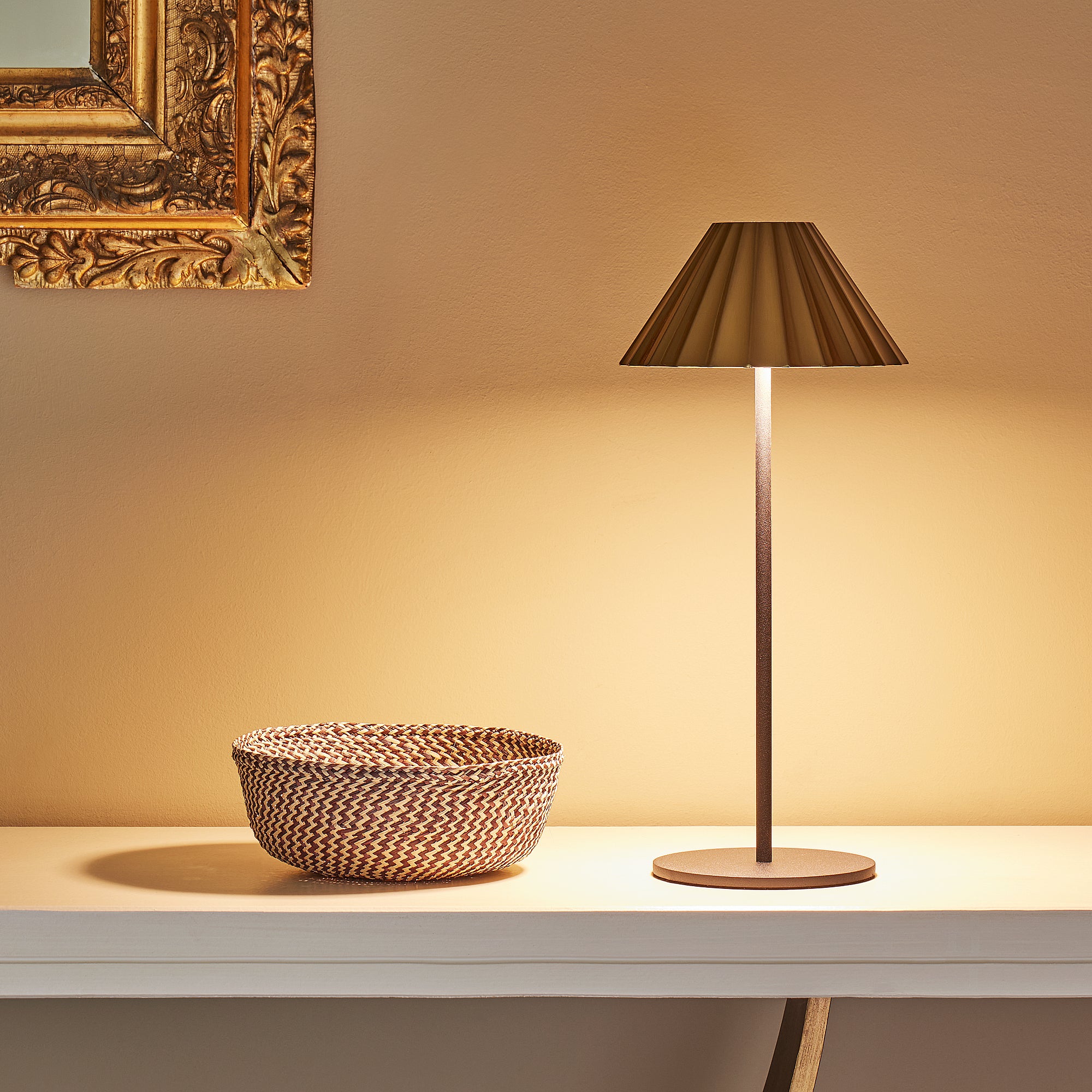 Rechargeable Table Lamp | Dimmable Table Lamp | Ping Lighting