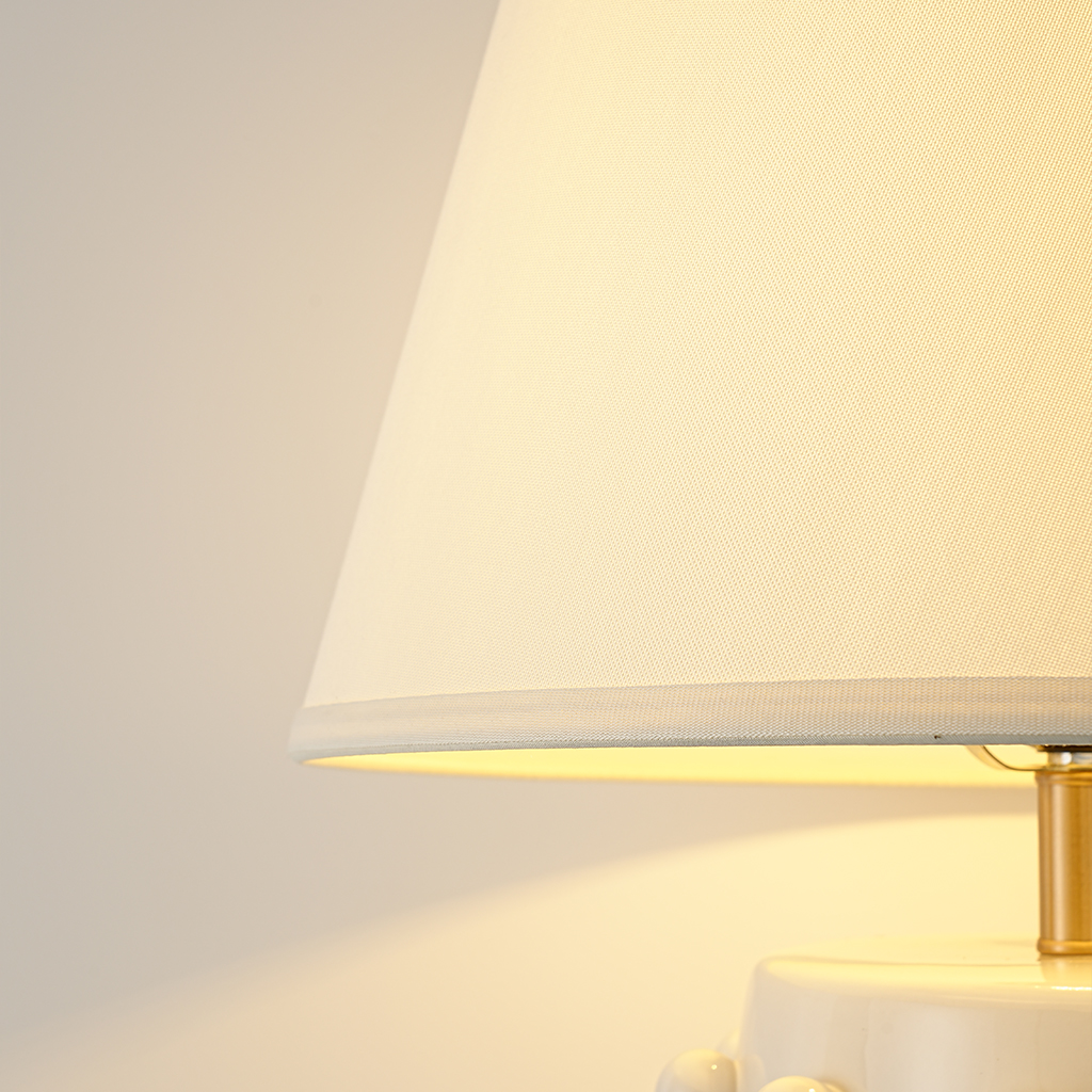 White Lamp with Balls | Dot Table Lamp | Ping Lighting